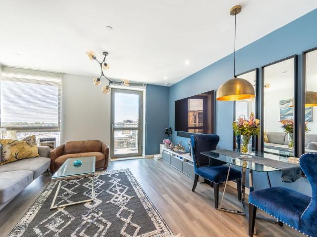 1 bedroom flat for sale