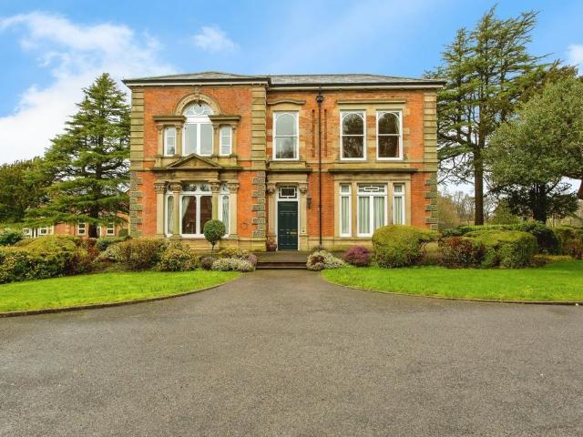 1 bedroom flat for sale