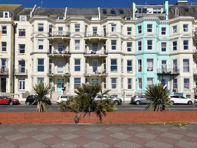 1 bedroom flat for sale