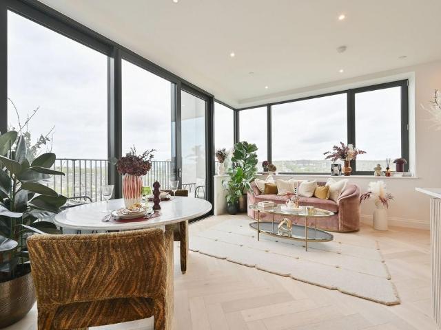 1 bedroom flat for sale