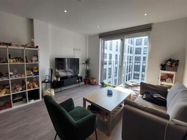 1 bedroom flat for sale