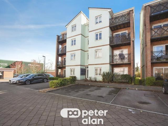 1 bedroom flat for sale