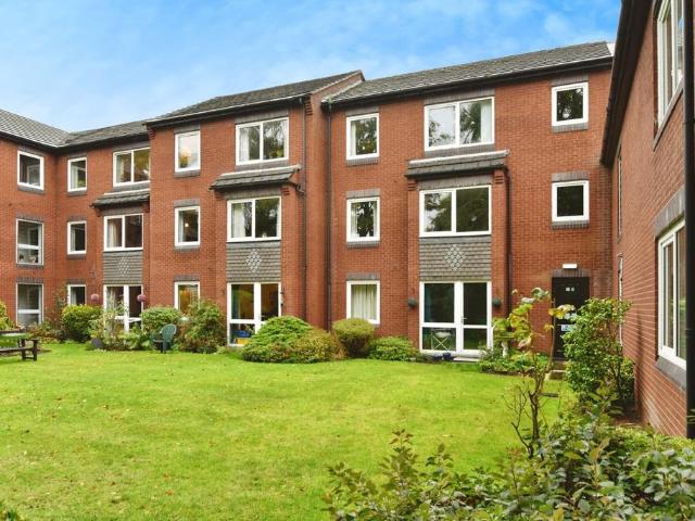 1 bedroom flat for sale