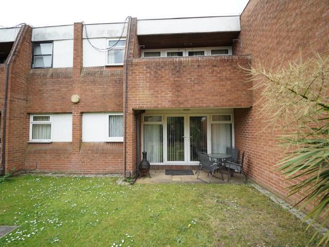 1 bedroom flat for sale