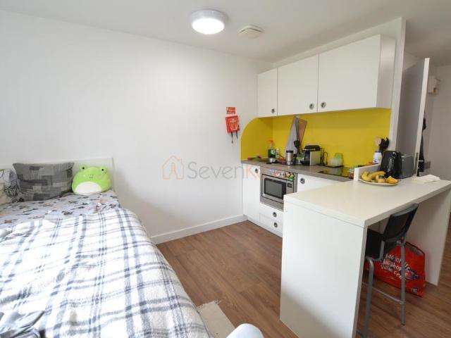 1 bedroom flat for sale