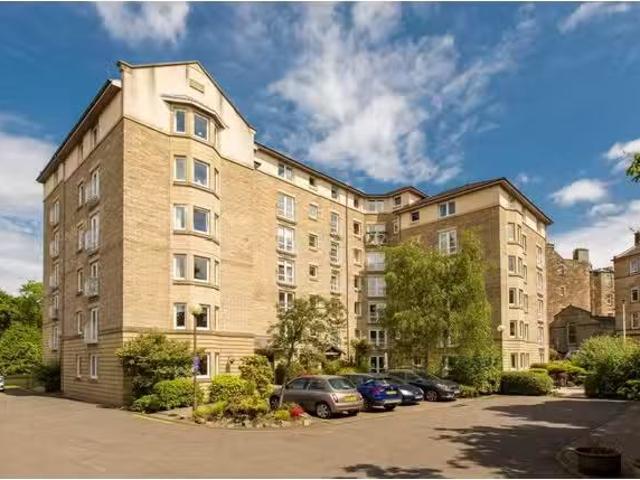 1 bedroom flat for sale, Flat 26, 28, Roseburn Place, Roseburn.