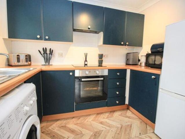 1 bedroom flat for sale in 442 Portsmouth Road, Sholing, SO19