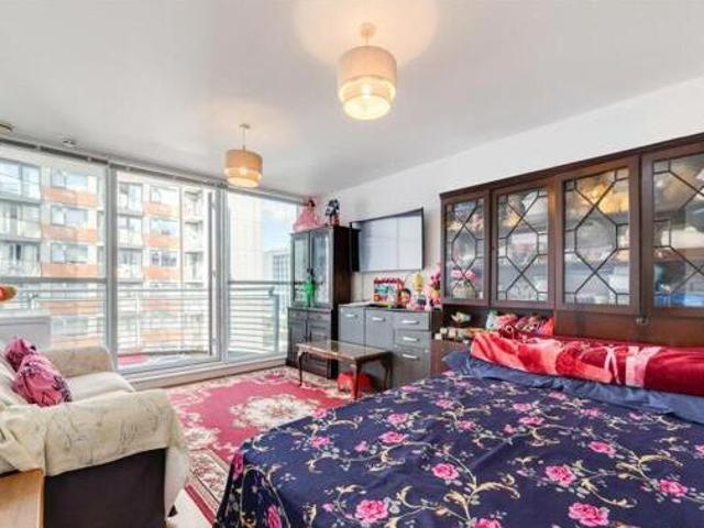 1 Bedroom Flat For Sale In 4 Blackwall Way