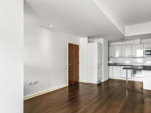 1 Bedroom Flat For Sale In 58 St John´s Hill, Battersea