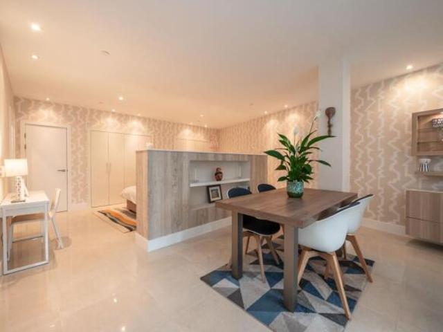 1 bedroom flat for sale in 5A/6 St Vincent Place, Edinburgh, EH3