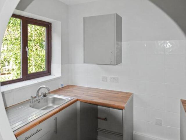 1 bedroom flat for sale in 65 Maywell Drive, Solihull, West Midlands, B92