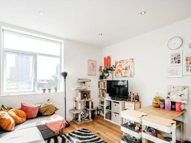 1 Bedroom Flat For Sale In 6 10 Church Hill