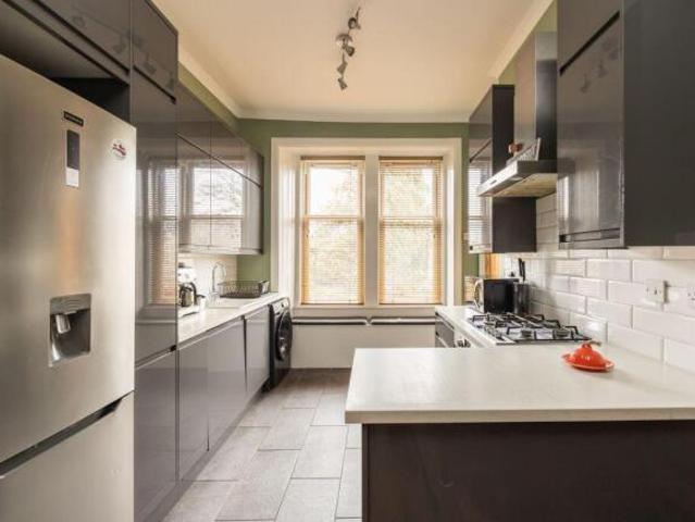 1 bedroom flat for sale in 8/2 Chancelot Terrace, Edinburgh, EH6 4ST, EH6