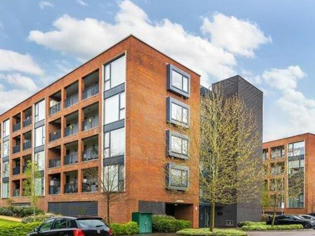 1 Bedroom Flat For Sale In 17 Ebony Crescent, Cockfosters