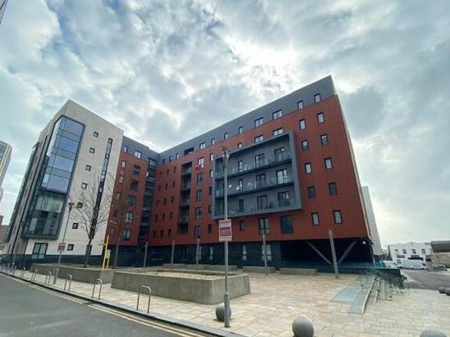 1 Bedroom Flat For Sale In 14 Plaza Boulevard, Liverpool