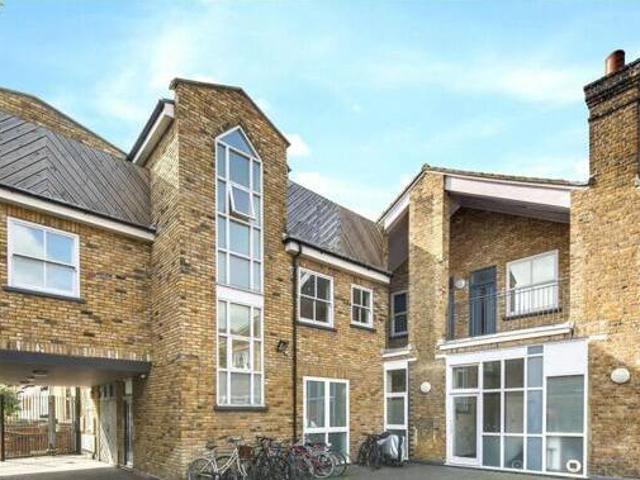1 Bedroom Flat For Sale In 151 Roding Road