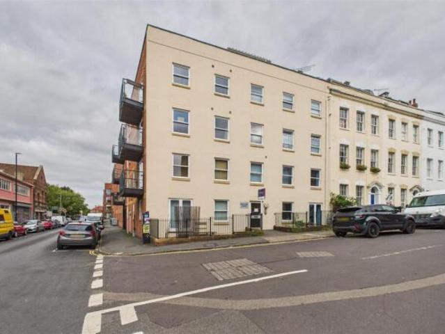 1 bedroom flat for sale in 1 Bed Flat Close To Cabot Circus, BS2
