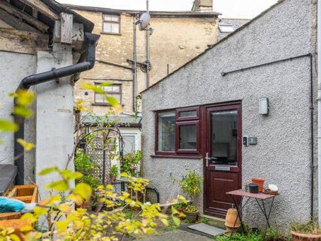 1 Bedroom Flat For Sale In 27 Kirkland, Kendal