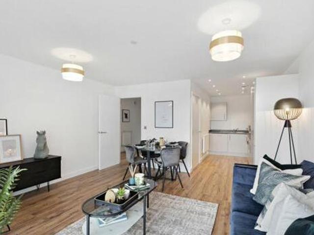 1 Bedroom Flat For Sale In 24 Blyth Road, Hayes