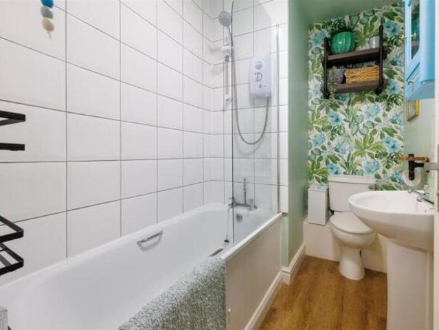 1 bedroom flat for sale in 36 Leam Terrace, Leamington Spa, CV31