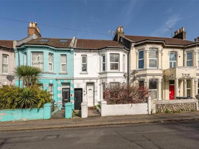 1 bedroom flat for sale in Tarring Road, Worthing, West Sussex, BN11