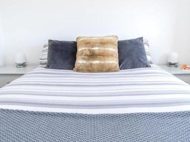 1 bedroom flat for sale in Thomas Blake Avenue, Southampton, Hampshire, SO14