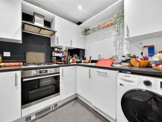 1 bedroom flat for sale in The Cloisters, London Road, Burpham, Guildford, GU1