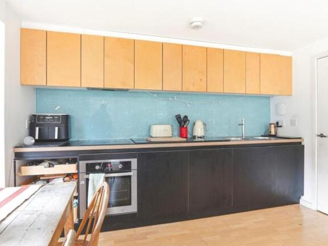 1 bedroom flat for sale in The Avenue, Leeds, LS9