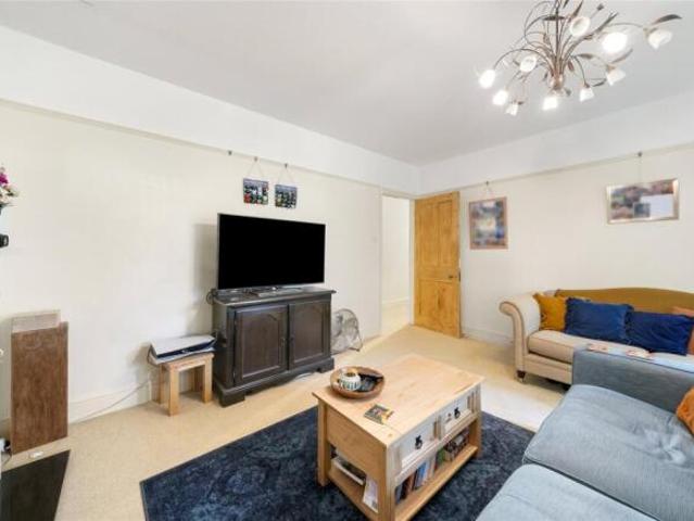 1 bedroom flat for sale in The Avenue, Surbiton, KT5
