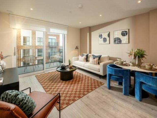 1 bedroom flat for sale in The Exchange Watford, WD24