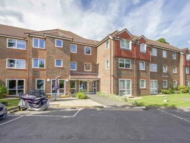 1 bedroom flat for sale in The Meads Green Lane Windsor Berkshire SL4 3TP SL4