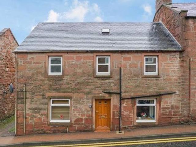 1 bedroom flat for sale in The Roods Kirriemuir Angus DD8