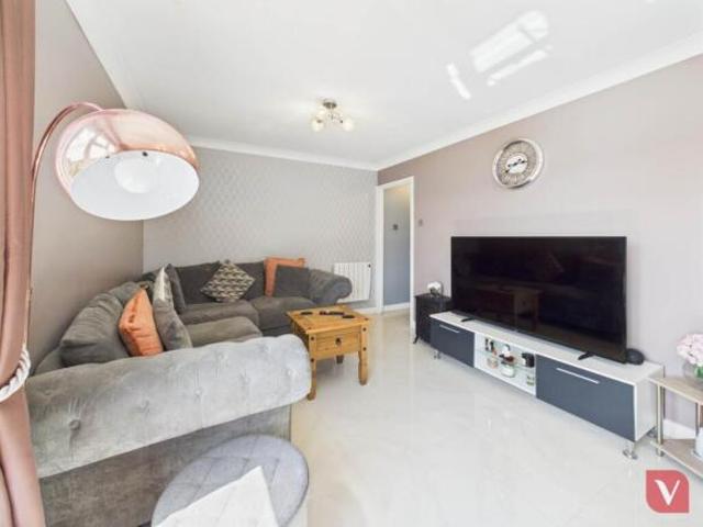 1 bedroom flat for sale in The Ridings, Luton, LU3