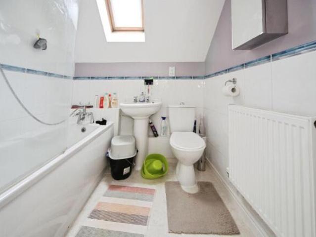 1 bedroom flat for sale in The Wickets, Luton, LU2