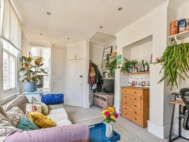 1 Bedroom Flat For Sale In Tooting, London