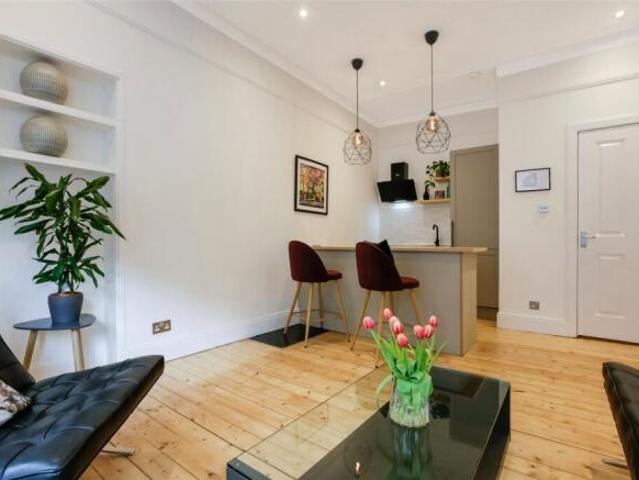 1 bedroom flat for sale in Torrisdale Street, Queens Park, Glasgow, G42