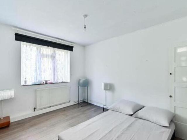 1 Bedroom Flat For Sale In Tottenham, London