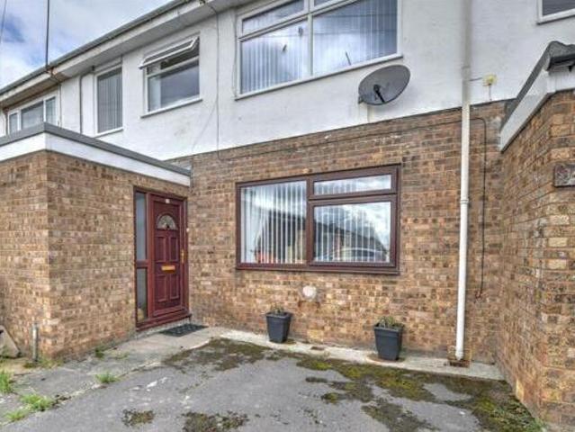 1 Bedroom Flat For Sale In Towyn