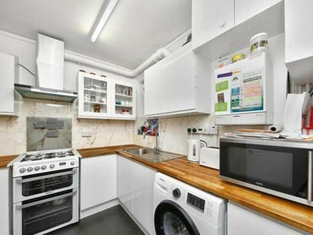 1 Bedroom Flat For Sale In Tower Hamlets, London