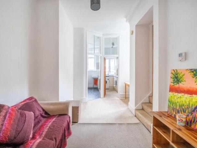 1 bedroom flat for sale in Trinity Crescent, London, SW17