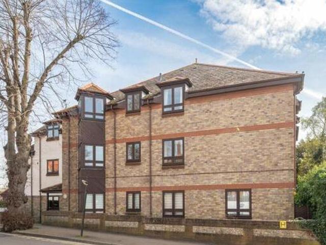 1 Bedroom Flat For Sale In Upper Marlborough Road, St. Albans
