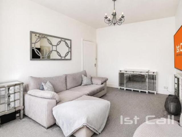 1 bedroom flat for sale in Victoria Road, Southend On Sea, SS1