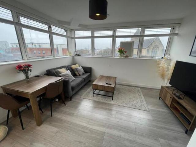 1 bedroom flat for sale in Victoria Street, Park View Court Victoria Street, RG21