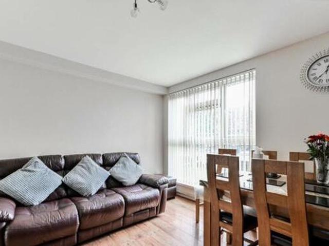 1 Bedroom Flat For Sale In Walthamstow, London