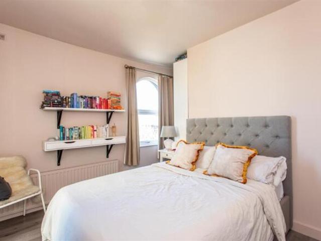 1 bedroom flat for sale in Wendon Street, Bow, E3