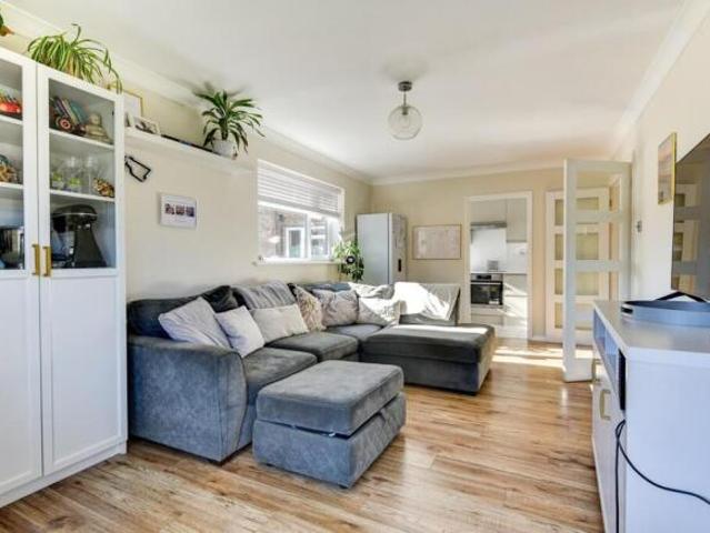 1 bedroom flat for sale in West Avenue, Worthing, West Sussex, BN11 5LZ, BN11