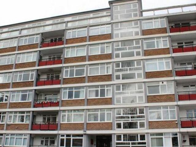 1 Bedroom Flat For Sale In West Bridgford, Nottinghamshire