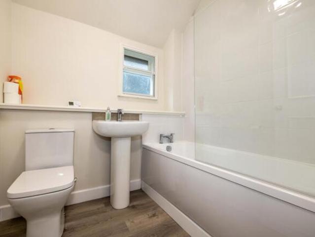 1 bedroom flat for sale in West Street, Faversham, ME13