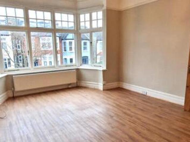 1 Bedroom Flat For Sale In Whetstone London