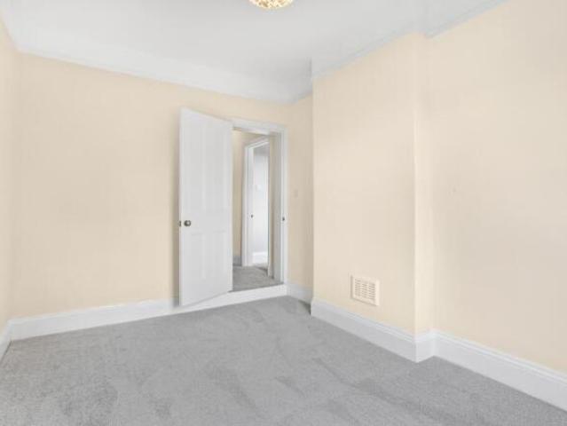 1 bedroom flat for sale in Wherwell Rd, Town Centre, Guildford, GU2